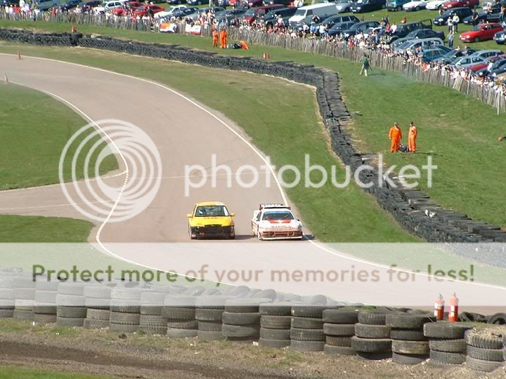 fiestaturbo.com • Lydden Hill rallycross pics incl Pat Doran's RS200 ...