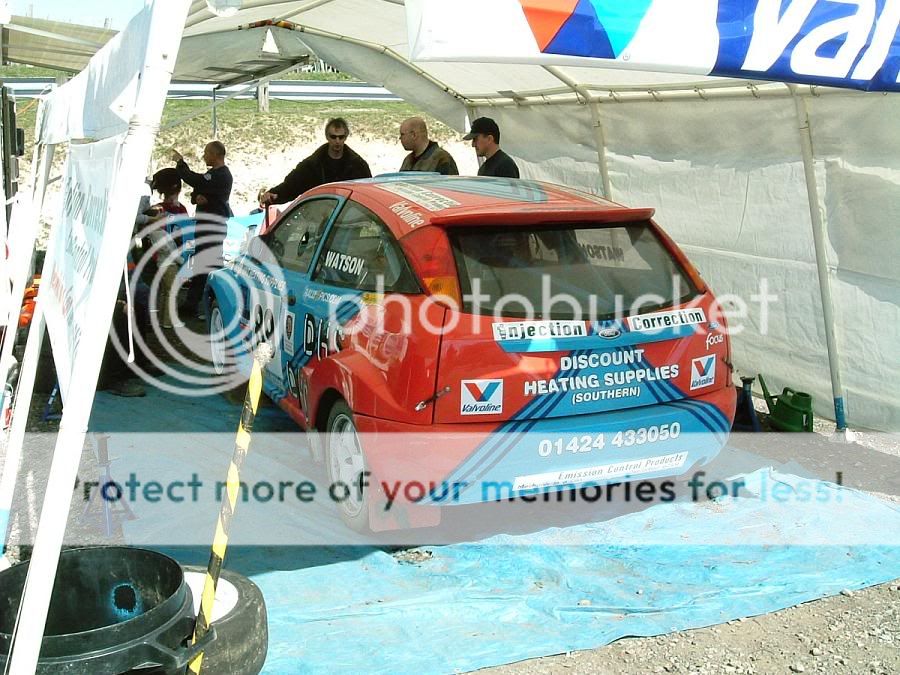 fiestaturbo.com • Lydden Hill rallycross pics incl Pat Doran's RS200 ...