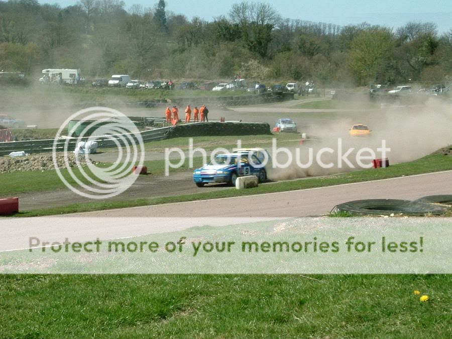 fiestaturbo.com • Lydden Hill rallycross pics incl Pat Doran's RS200 ...